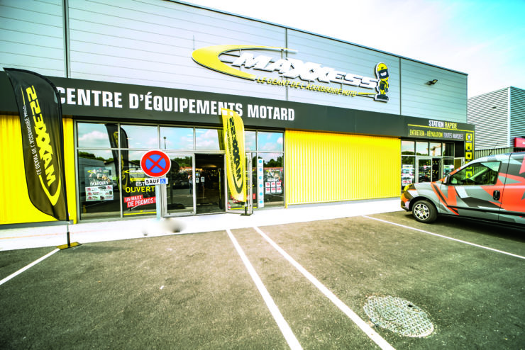 MAXXESS - Le géant de l’accessoire moto - INTEGRAL Motors